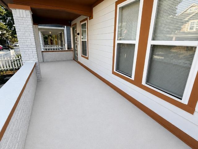243 Hendricks Place