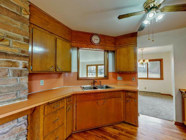 243 Hillcrest Ln