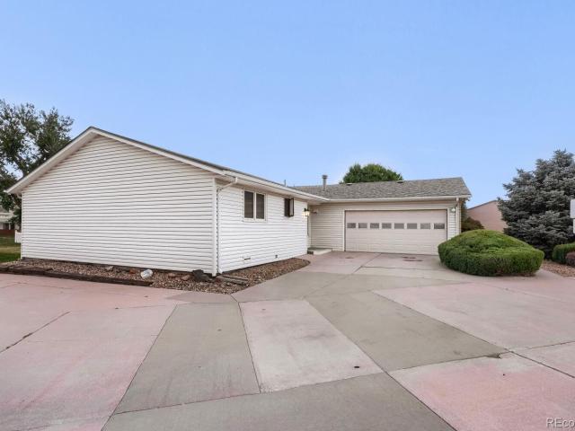 243 S 25th Avenue