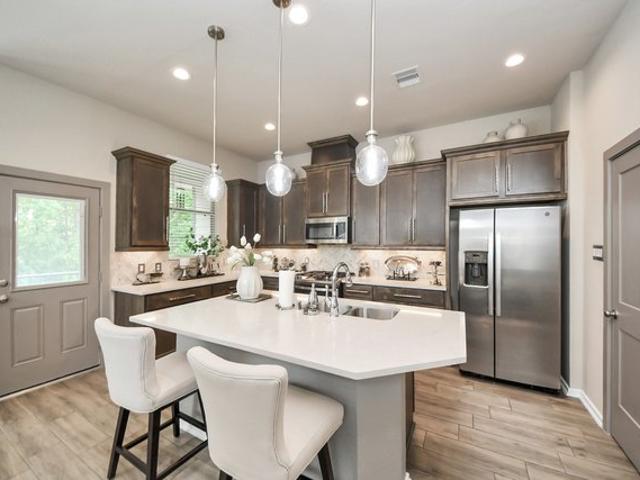 243 S Spotted Fern Dr, Montgomery, TX 77316