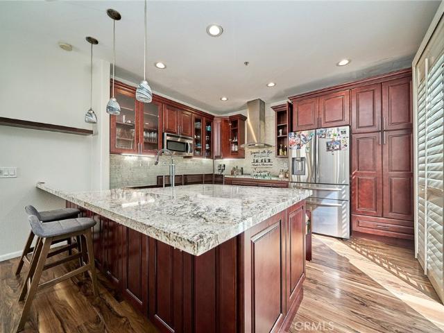 243 seacountry ln