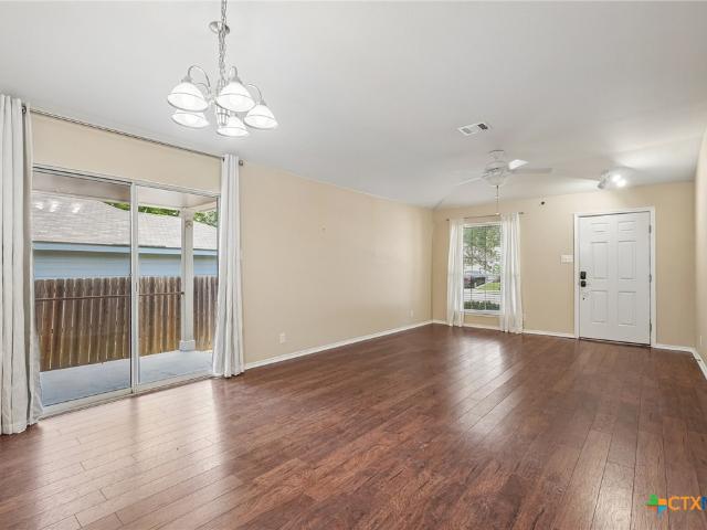 243 Starling Creek