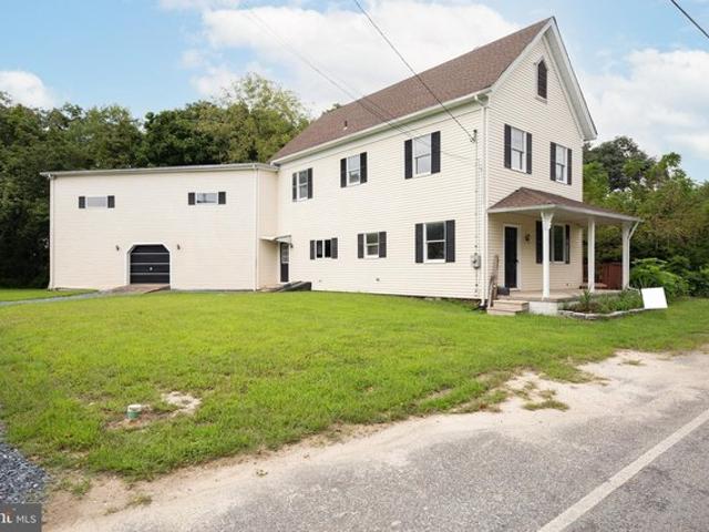 243 Palatine Rd, Elmer, NJ 08318