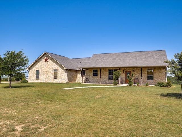 243 Rock Ct, Decatur, TX 76234