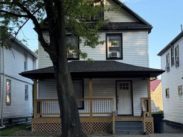 243 W 26th St, Erie, PA 16508