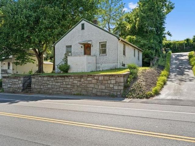 243 Woodtick Rd, Waterbury, CT 06705