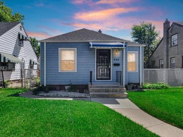 243 Taft Pl, Gary, IN 46404