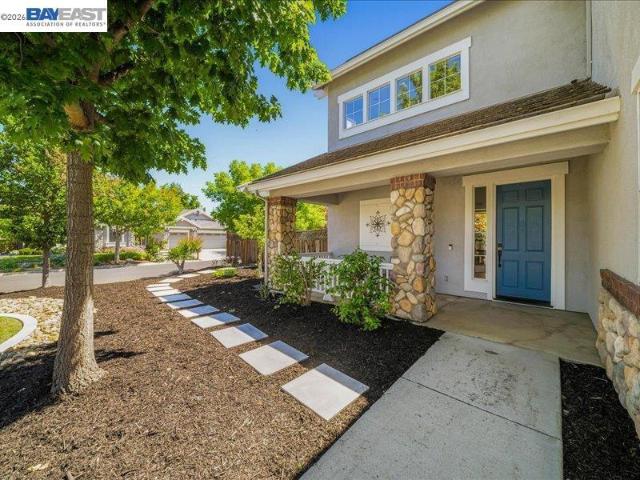 2444 French Oak Pl