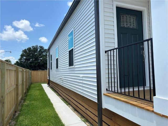 2444 Huey P. Long Avenue