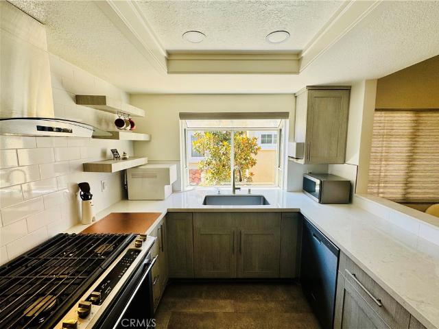 2444 Paseo Circulo
