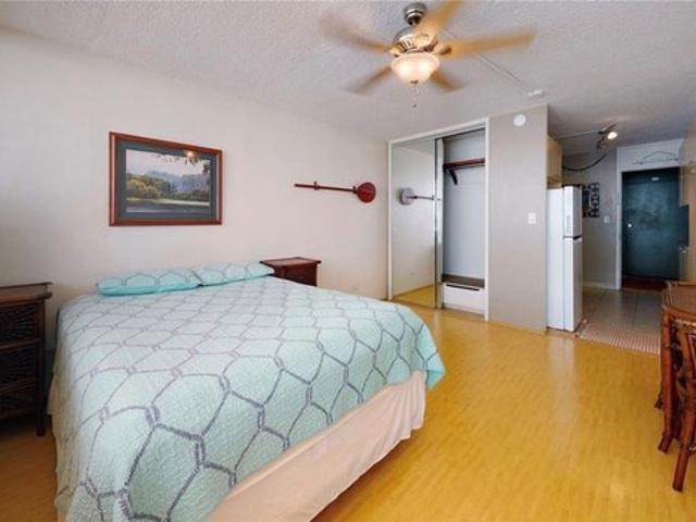 2444 Tusitala St Unit 305, Honolulu, HI 96815