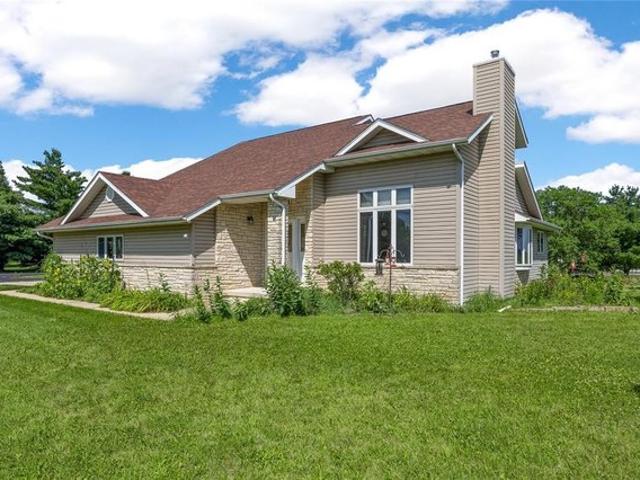 24453 th St, Anamosa, IA 52205