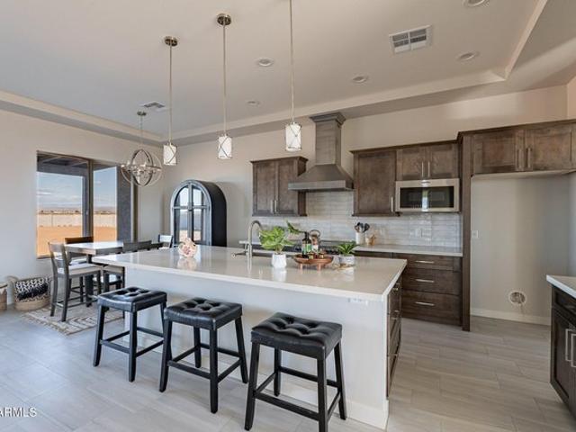 24459 N 194th Ave, Surprise, AZ 85387