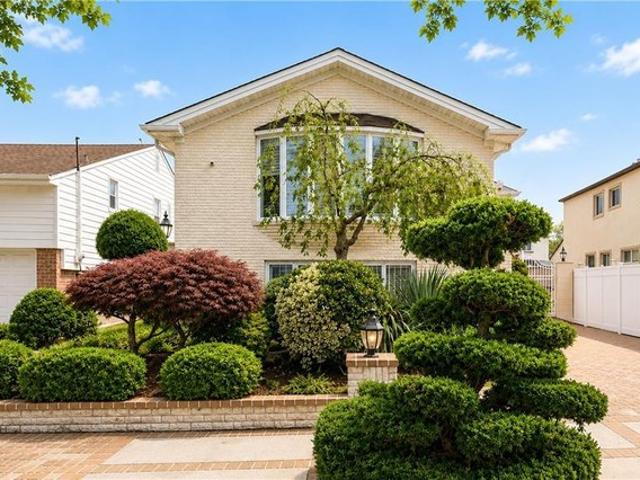 2445 E 65th St, Brooklyn, NY 11234