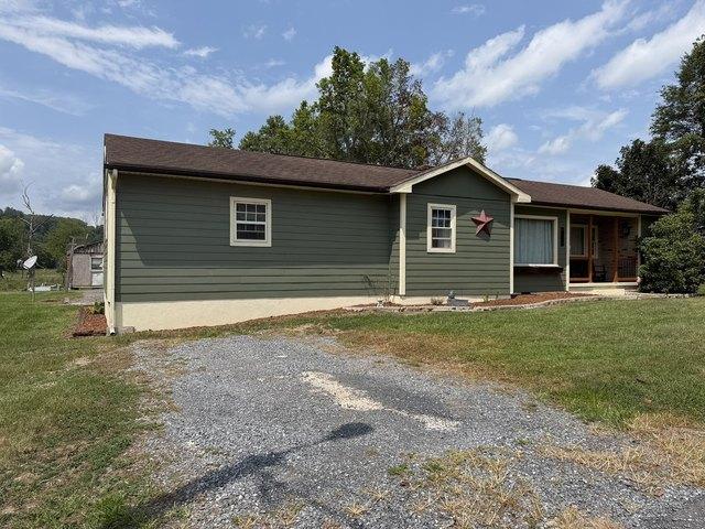 2445 Estaline Valley Rd, Craigsville, VA 24430