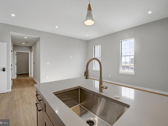 2445 Innovator Way, Unit 4G, Philadelphia, PA 19146 | Compass
