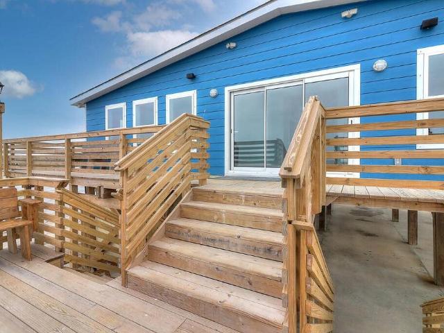 2445 Laguna Shores