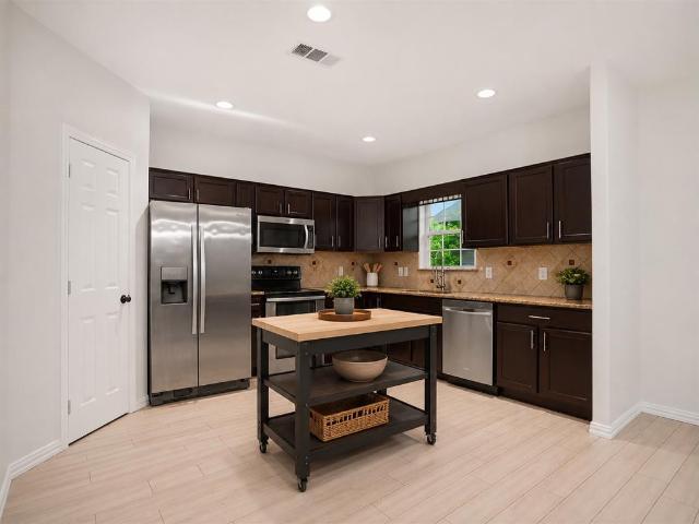 2446 Catherine St, Dallas, TX 75211 | MLS #21238
