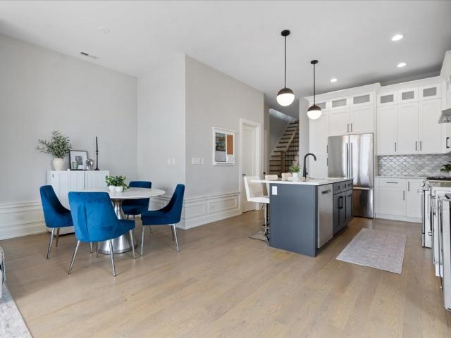 2446 W Augusta Boulevard # PH