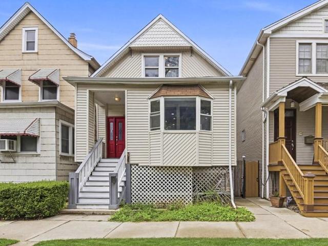 2446 W Pensacola Ave, Chicago, IL 60618