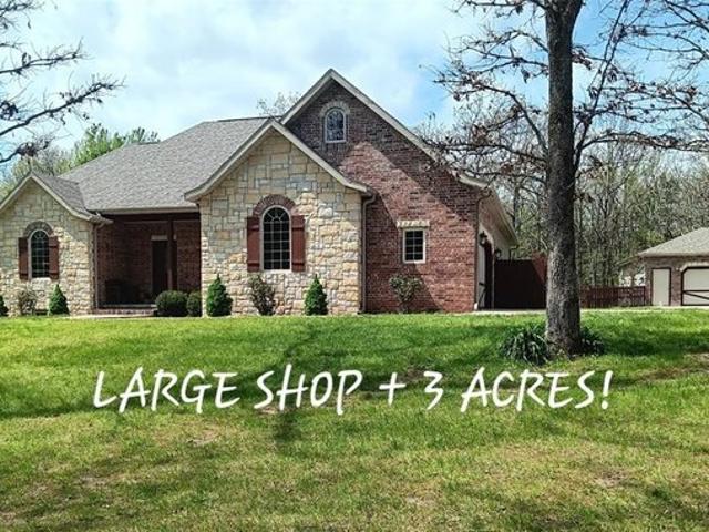24473 Remington Ln, Lebanon, MO 65536