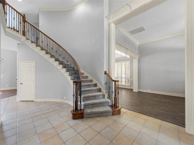 2447 Blackstone Drive