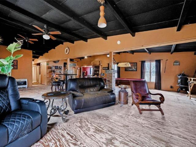 2447 Cemetery Rd, Pottsboro, TX 75076 | MLS #21133
