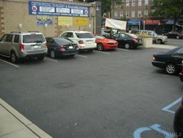 2447 Eastchester Road