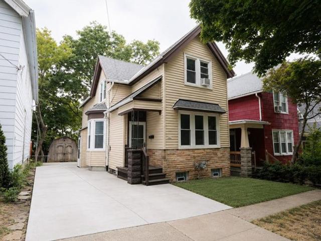 2447 S Burrell St, Milwaukee, WI 53207