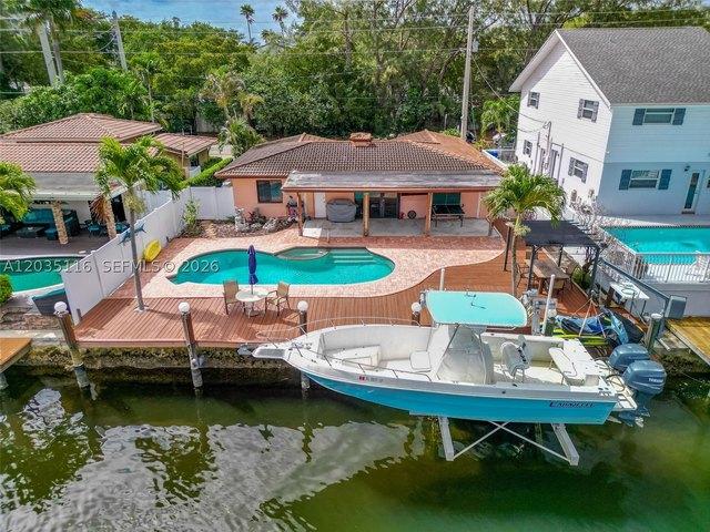 2447 SE 15th St, Pompano Beach, FL 33062