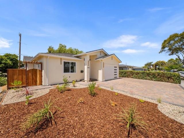 2448 Moraine Drive