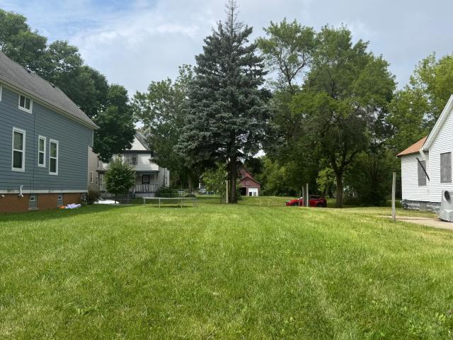 2448 N 16th St, Milwaukee, WI 53206 | MLS #1938