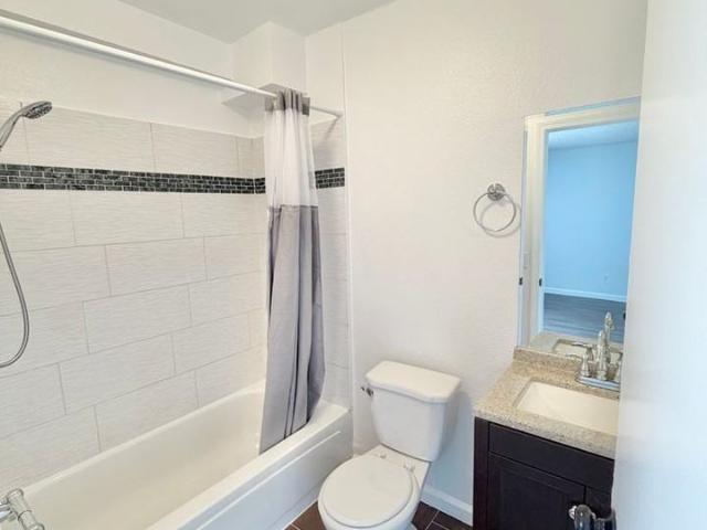 2448 N Eastern Ave 1 Bedroom Apartment for Rent at 2448 N Eastern Ave, Los Angeles, CA 90032 LA 32