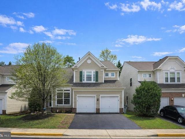 2448 Leyland Ridge Rd, Herndon, VA 20171