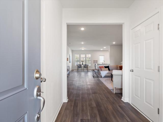 2448 Salem Creek Ct
