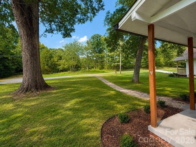 2449 Myrtle Ave, Gastonia, NC 28052