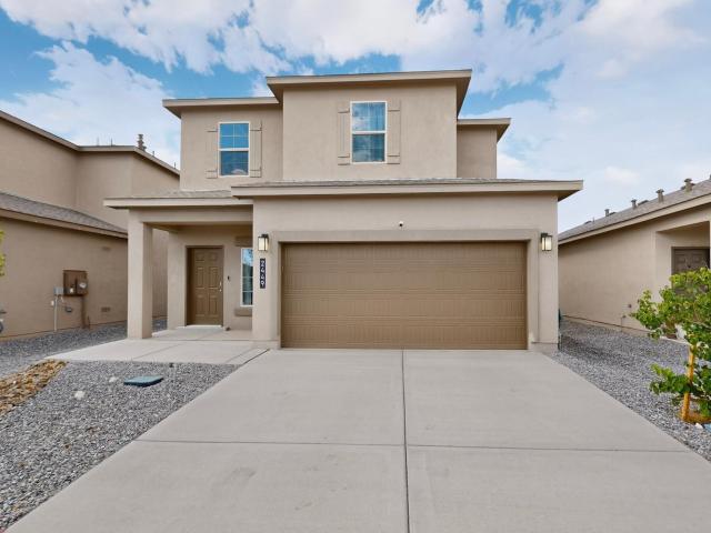 2449 Balcomie Road NE