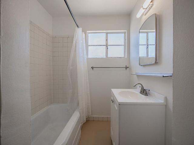 2449 E Fairmount Ave 2 Bedroom Apartment for Rent at 2449 E Fairmount Ave, Phoenix, AZ 85016