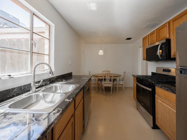 2449 E Fairmount Ave 2 Bedroom Apartment for Rent at 2449 E Fairmount Ave, Phoenix, AZ 85016