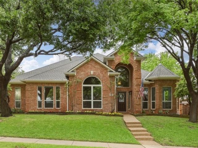2449 London Dr, Plano, TX 75025