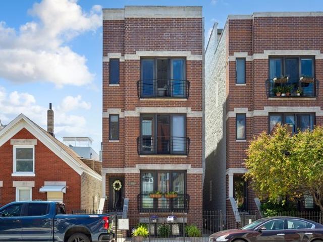 2449 W Augusta Blvd Apt 3, Chicago, IL 60622