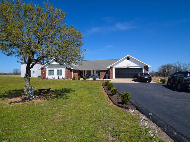 2449 W Perry Road