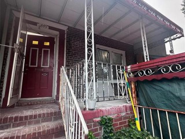 2449 92nd St, East Elmhurst, NY 11369