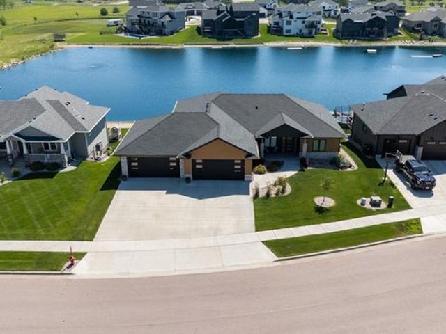 2440 N Alberta Trl, Tea, SD 57064