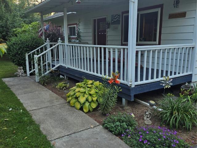 2440 Birch Bay Lynden Road