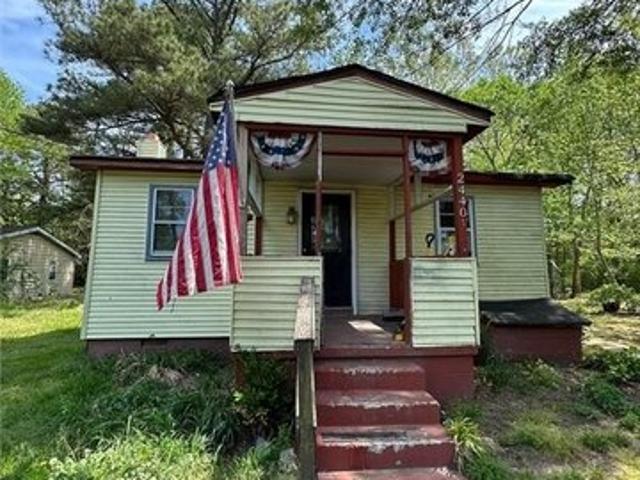 2440 Cedar Rd Apt B, Chesapeake, VA 23323