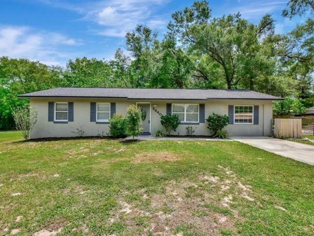 2440 Pine Hill Pl, Orange City, FL 32763