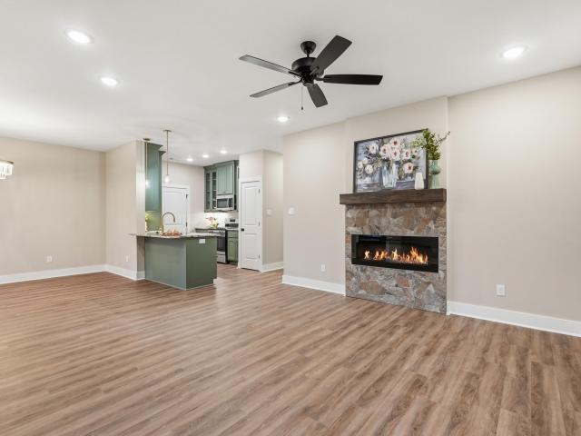 2440 Pleasant Willow Drive