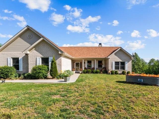 2440 Richland Harbor Rd, Waverly, TN 37185