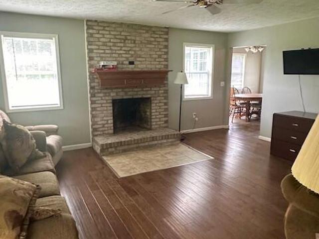 2440 S Hwy 379